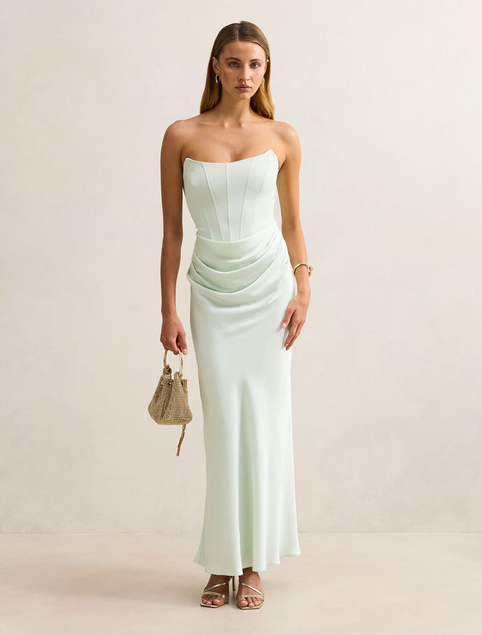 Trending Now Women's Clothing, Dresses, Coats & Tops | Forever New ...