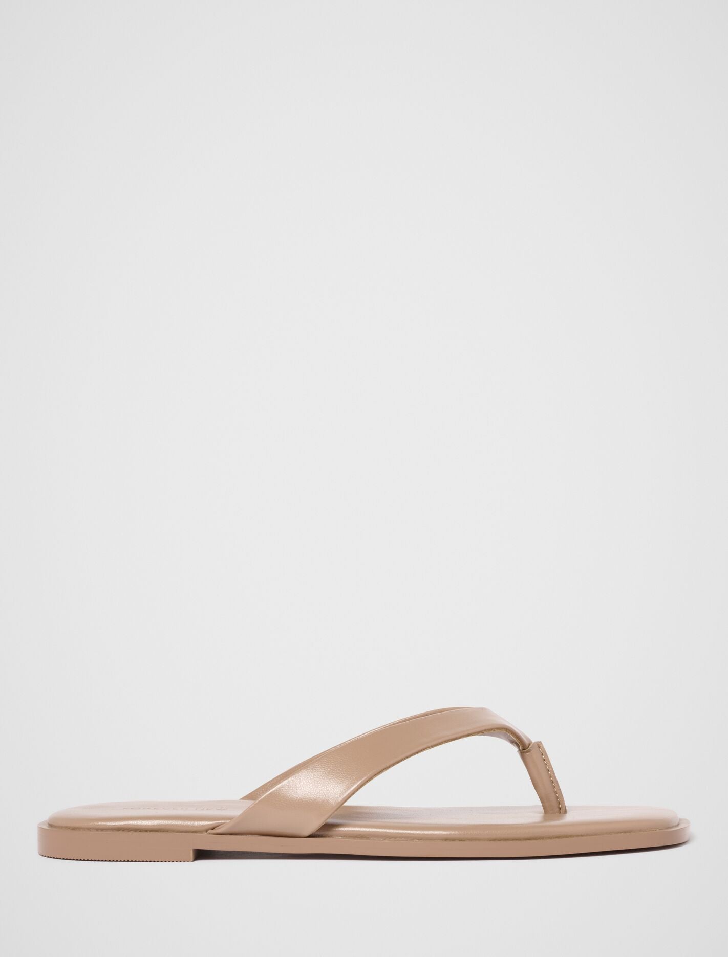 Fae Thong Flat Sandal Beige | Forever New