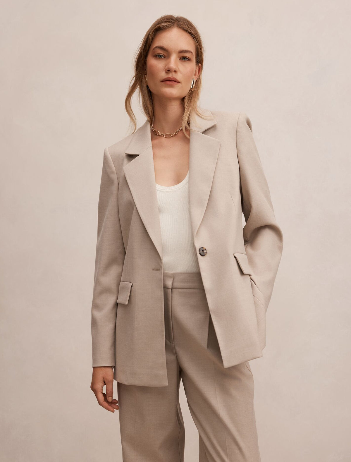 Rachel Relaxed Twill Blazer Neutral Suit | Forever New